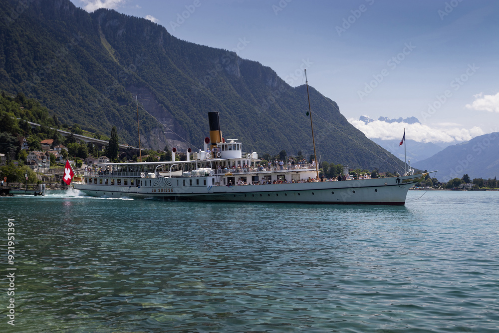 Foto de MONTREUX, SWITZERLAND, 17 JULY 2024: "La Suisse" flagship of ...