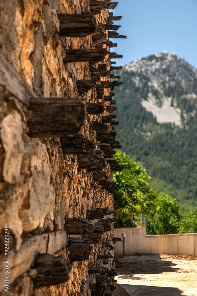 The "buttoned houses" found in the highest districts of Antalya above ...