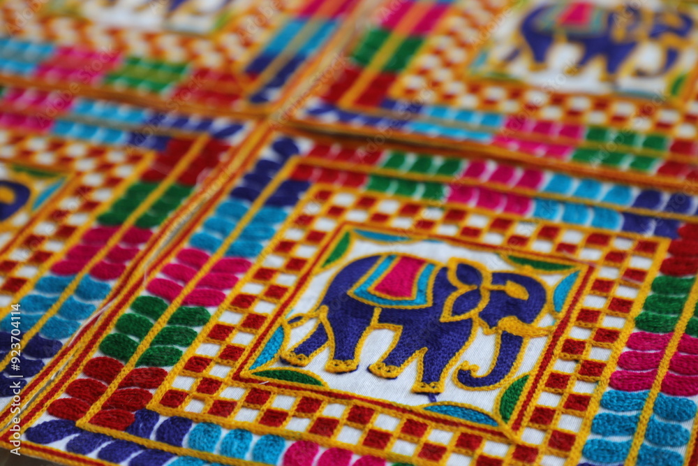 navratri patches and laces for chaniya choli. Kanch kachhi threading ...