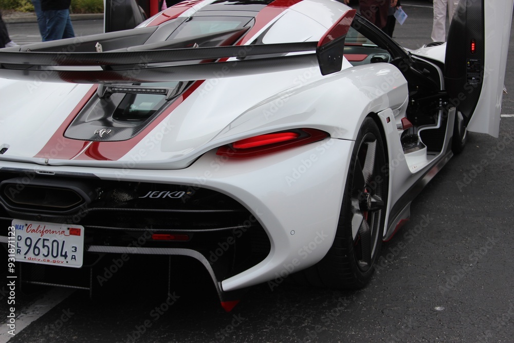 Koenigsegg Jesko Luxury Sports Car / Hypercar Collectors' Edition ...