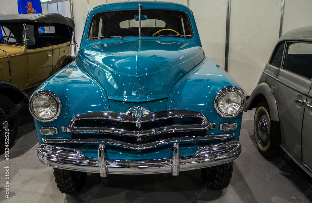 GAZ M-72 (1955-1958) is one of the world's first passenger cars with ...