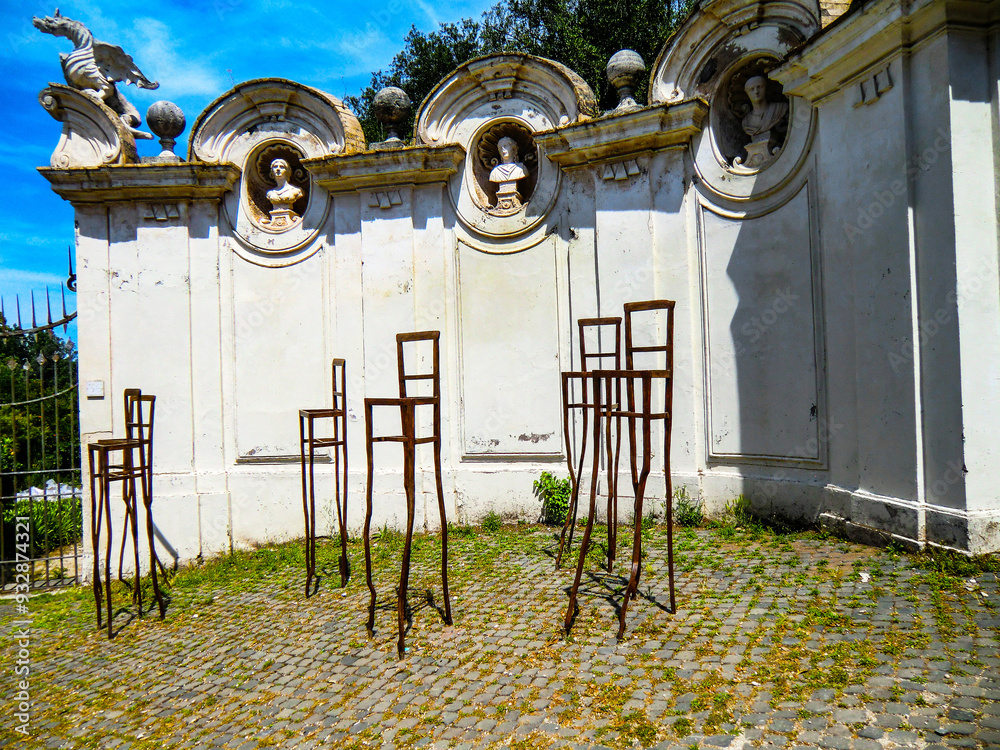 The Italian artist Giuseppe Gallo with his work “Eroi” (heros) at the ...