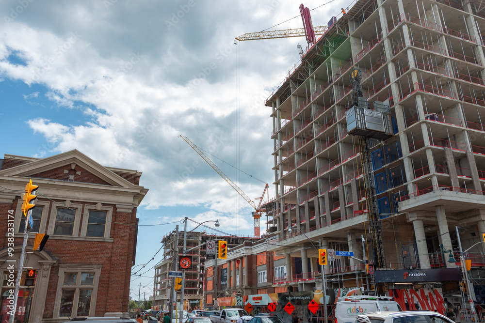 Bloor & Dufferin construction complex (six mixed use condos and rentals ...