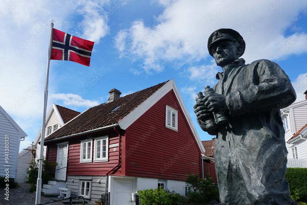 Statue to Admiral Thore Horve and the Norwegian Flag in Gamle Stavanger ...