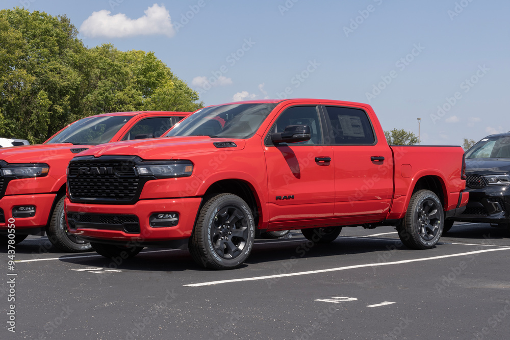 Ram 1500 Big Horn Crew Cab 4X4 display. Ram offers the 1500 with a 3.0L ...