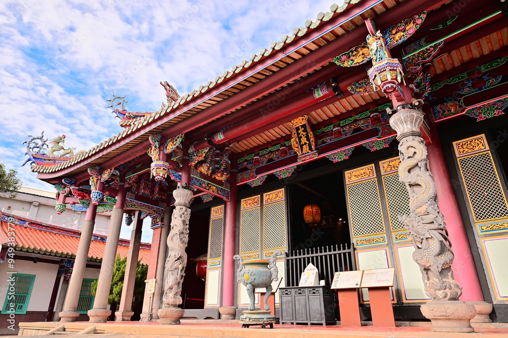 places of interest, tradition, historic landmarks, master, roof ...