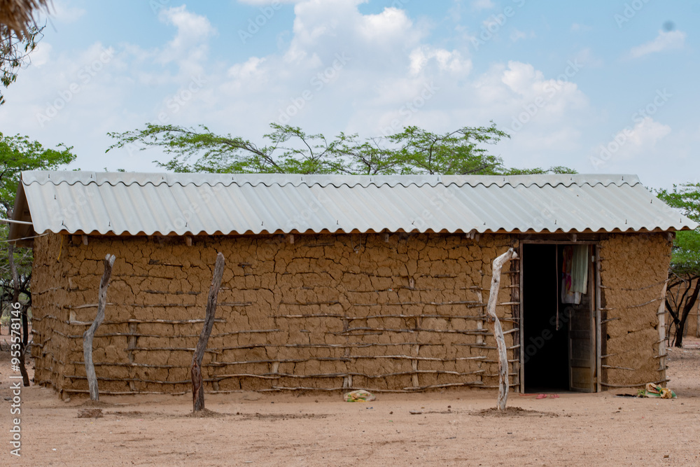 Foto de tipica rancheria wayuu en el departamento de la guajira, en ...