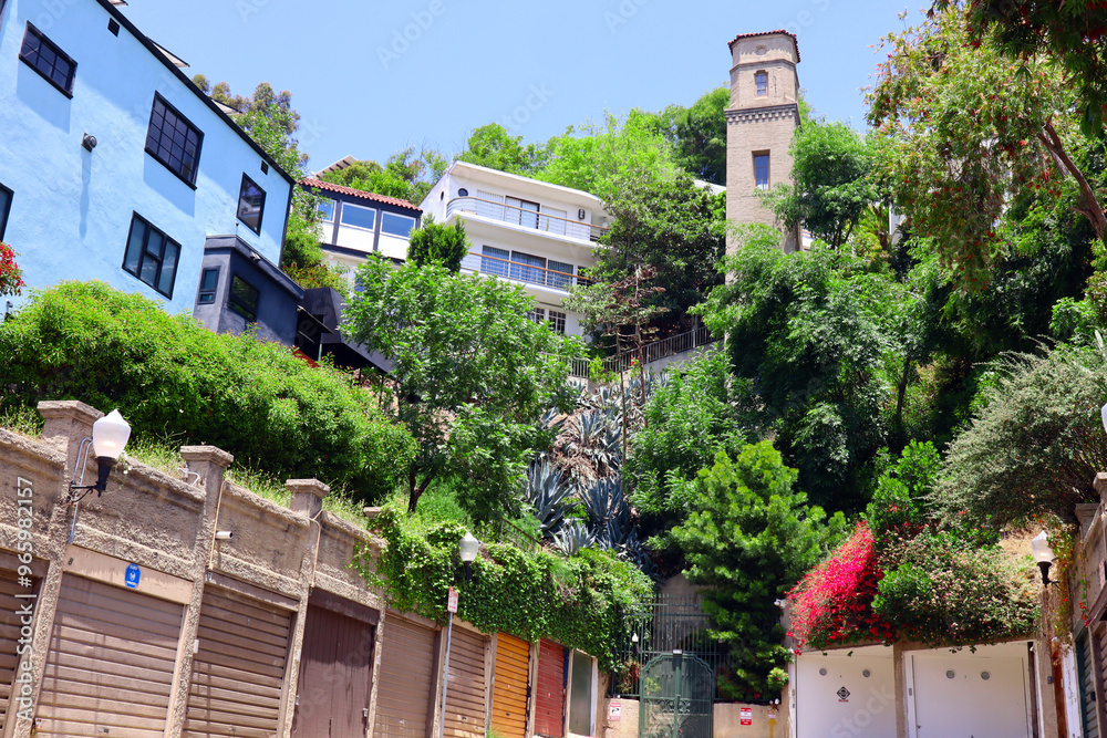 Hollywood (Los Angeles), California: The High Tower Elevator, located ...