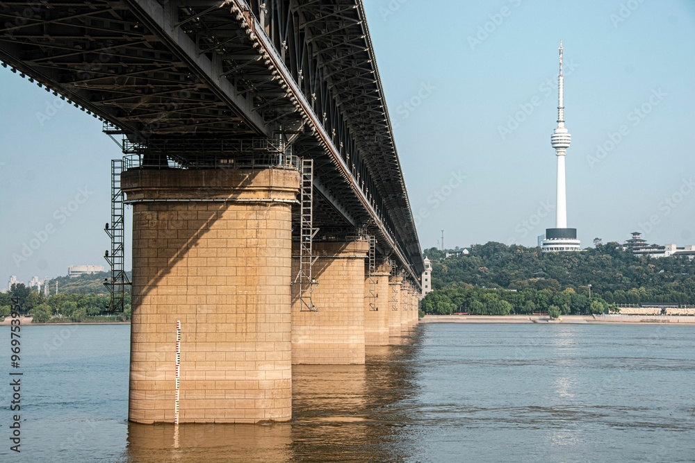 Large steel railway bridge with wide highways spanning the Yangtze ...