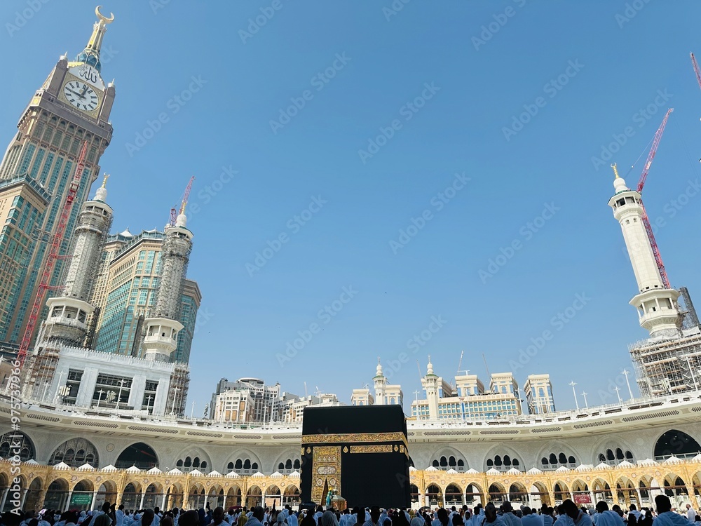 Mecca, Saudi Arabia - August 09, 2024 - Photo of the Kaaba a building ...