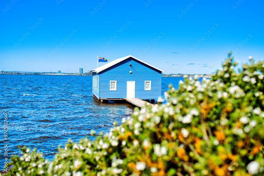 Foto de Perth, Western Australia, Australia - September 10th 2022: Blue ...