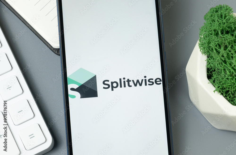 New York, USA - 30 August 2024: Splitwise Logo on Phone Screen, Company ...