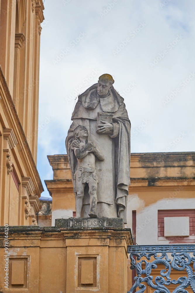 Sevilla, España-octubre,18 2023;Statue of Bartolomé de las Casas with ...
