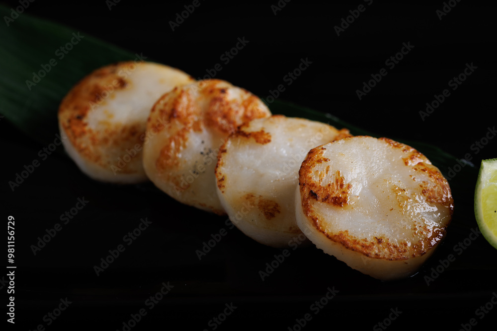 Grilled Japanese scallop grilled scallops Japanese Seafood Hokkaido ...
