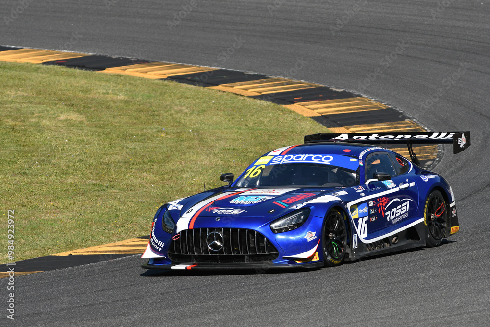 Foto de 16 Scarperia, Italy - July 13th 2024: Mercedes AMG GT3 of team ...