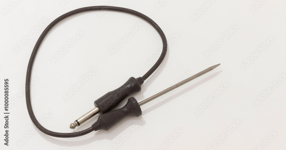 Temperature sensor probe withmetal spike and cable, designed for ...