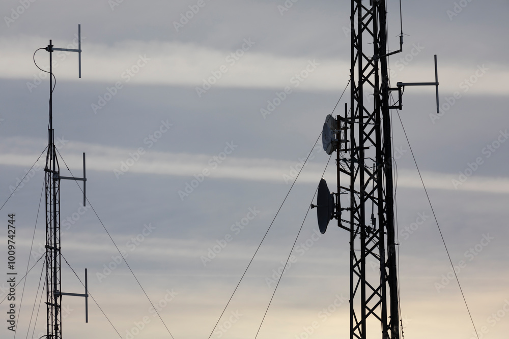 Poster Repeater antennas, repeater antennas, mobile telephony, repeater ...