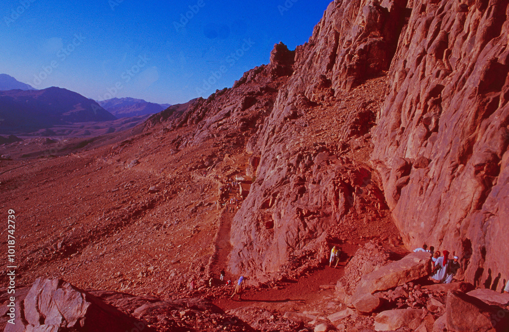 Egypt: Mount Moses Trekking, Sinai | Ägypten/Rotes Meer: Die Flanke des ...