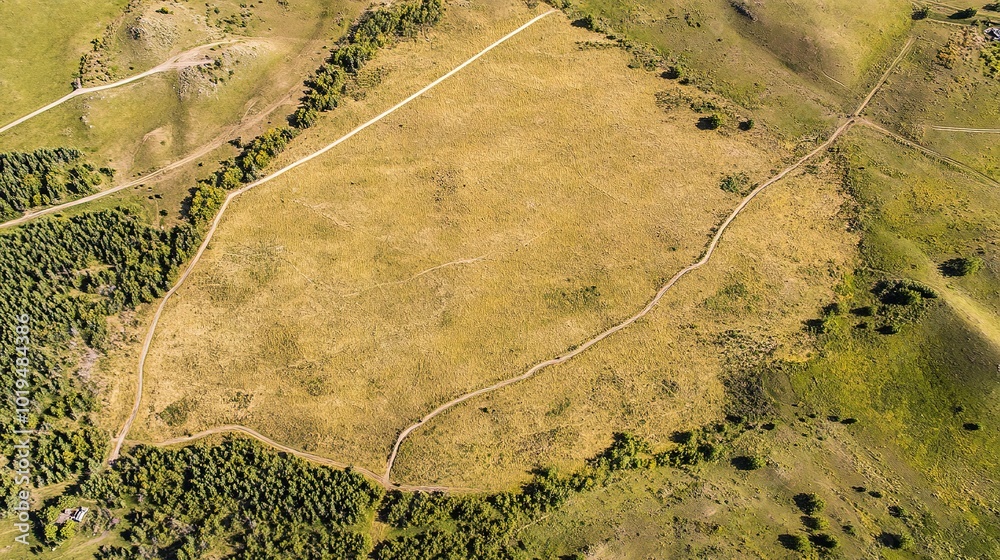 Boundary map for a 2.5-acre square plot, illustrated at a scale of 1 ...