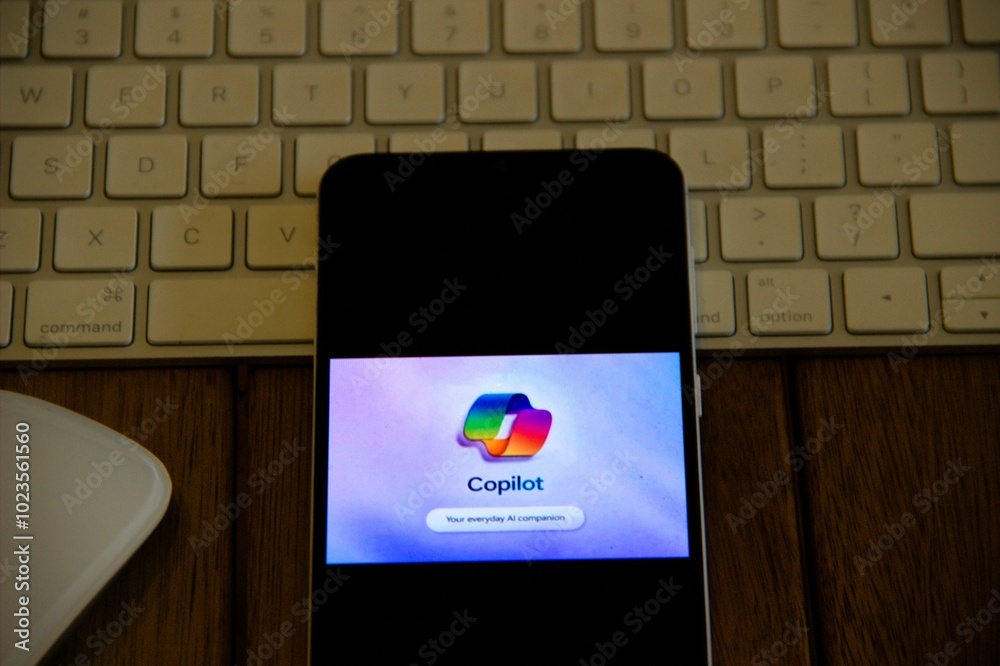 Microsoft Copilot - O Microsoft Copilot é um assistente virtual de ...