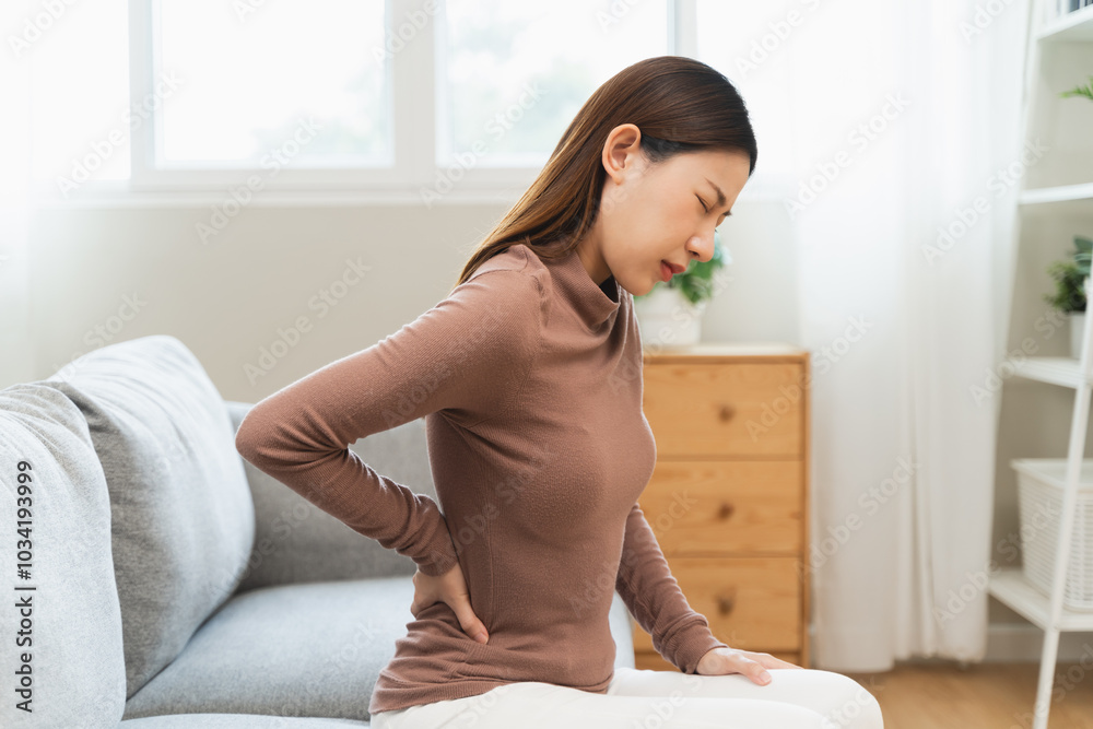 office syndrome in office worker concept, female touching her back ...