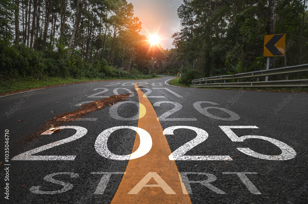 Foto de New year 2025, Text start 2025 written on the road in the ...