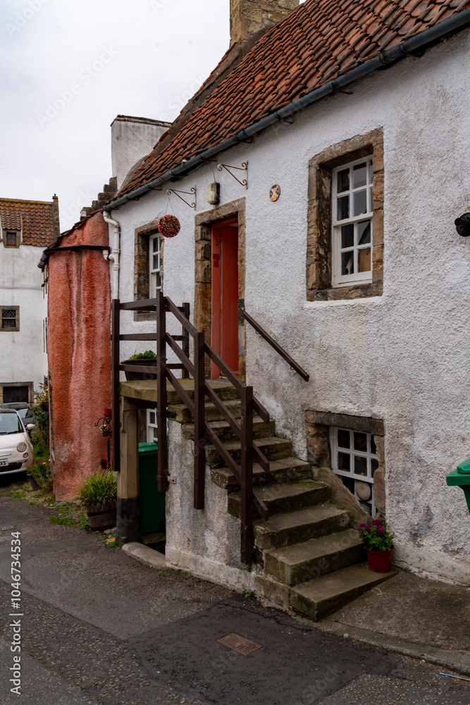 exploring the historic village of Culross, Firth of Forth, Scotland ...