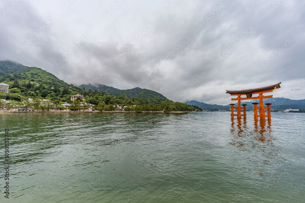 Hiroshima, Japan - August 20, 2024 : Great floating gate (O-torii) of ...