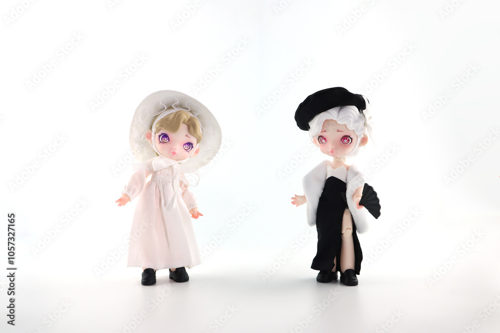 Laura ball joint doll , cute art toy from black and white spectrum ...
