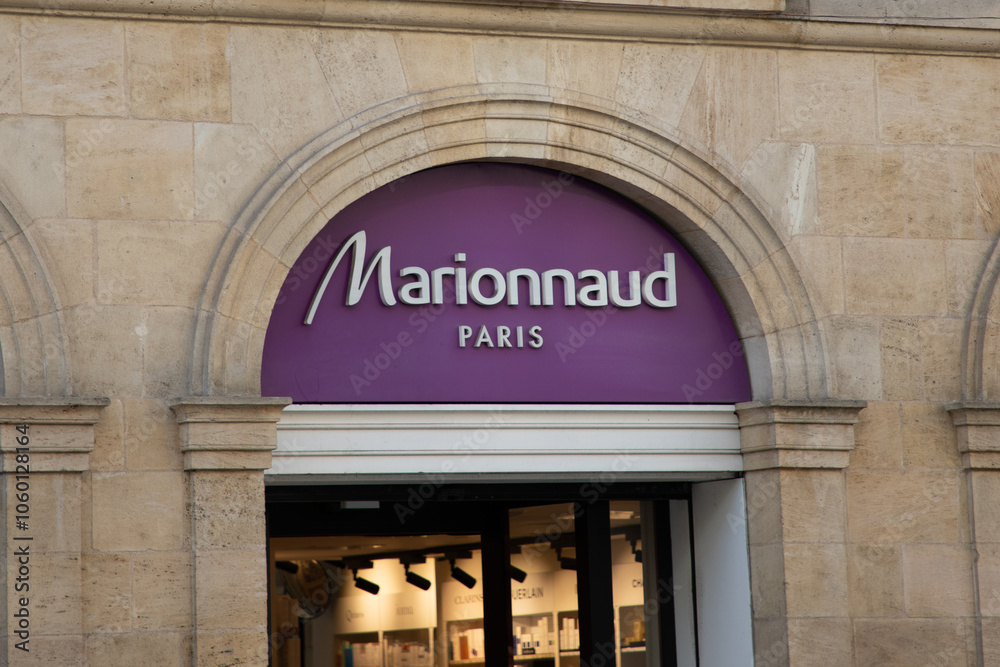 marionnaud paris brand text shop and sign logo on facade store fashion ...