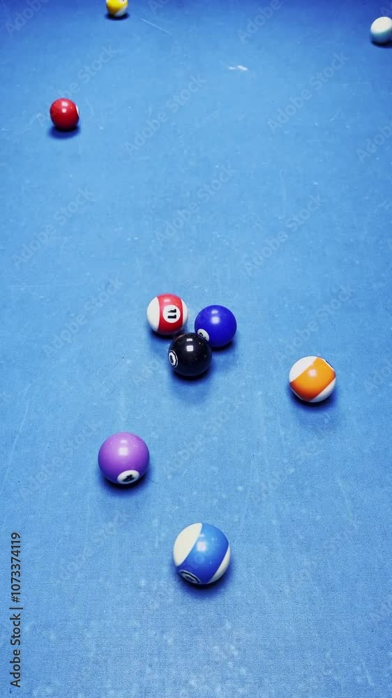 Billiard balls colliding and breaking on a classic pool table. Billiard ...