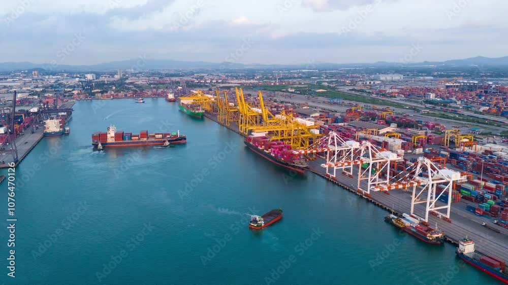 time lapse tugboat pulling Container ship and Rotate 180 degrees before ...