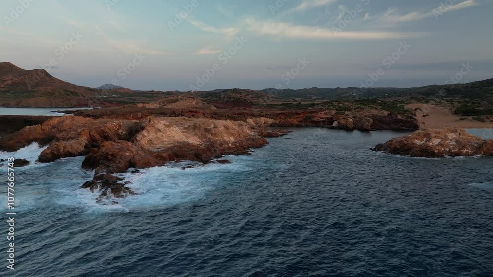 Cala Pregonda, Menorca: impresionante vista aérea en resolución 4K ...