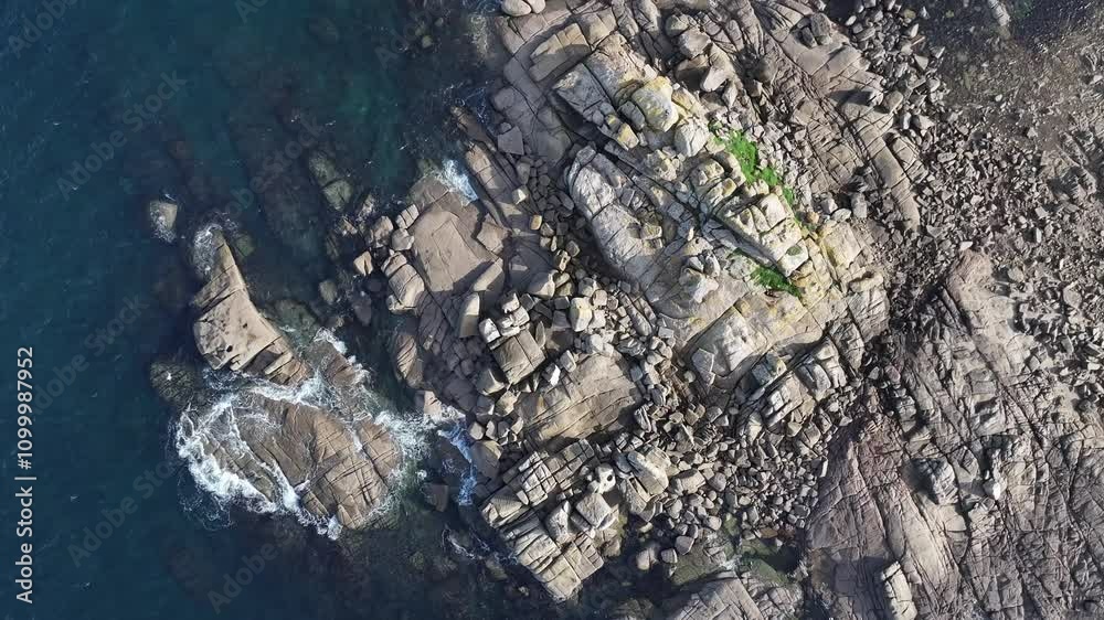 Faro de las Islas Lobeiras en Carnota A Couña Galicia a vista de drone ...