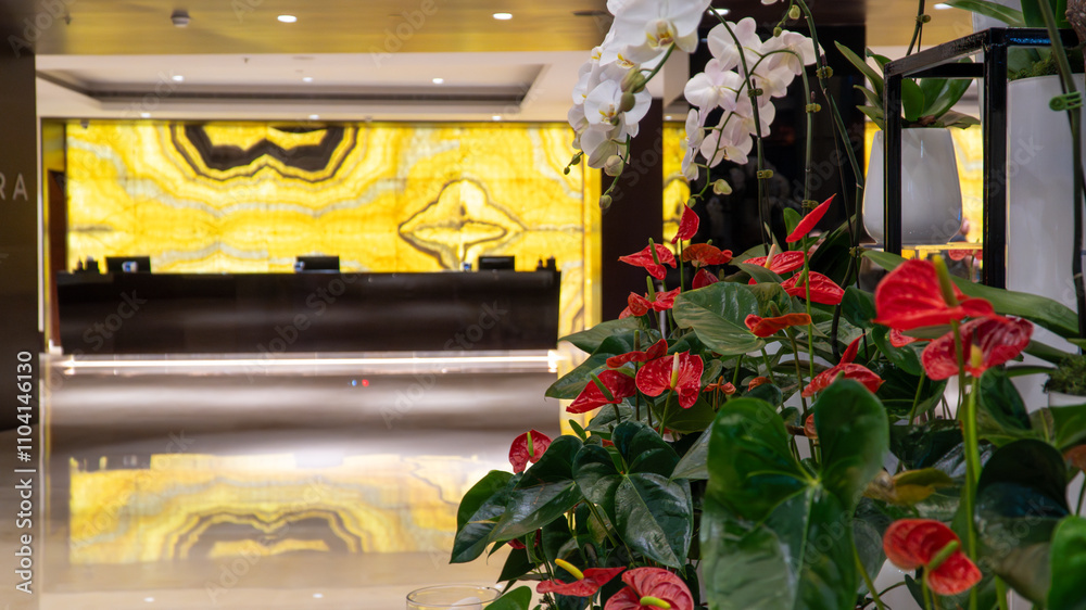Póster Dubai, UAE - 13 Nov 2024: JW Marriott Marquis Dubai lobby ...