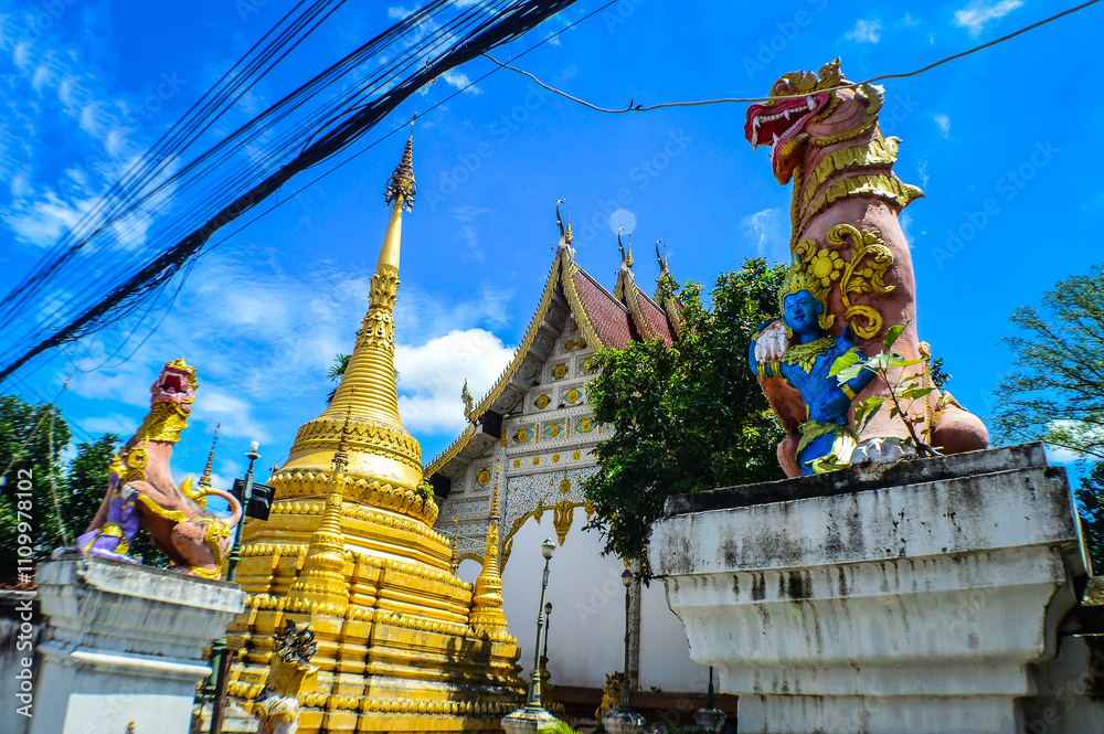 Chapel and Gold Pagoda, Lanna Architecture, Symbols of Buddhism, South ...