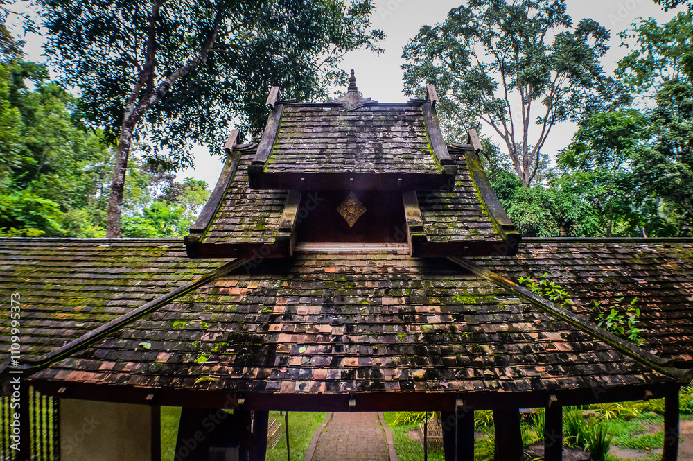 Photo & Art Print Chapel Roof , Architecture Lanna, Symbols of Buddhism ...
