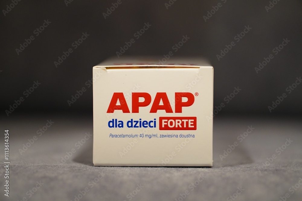 Polish Apap Forte pain killer syrup for kids in a box Stock Photo ...