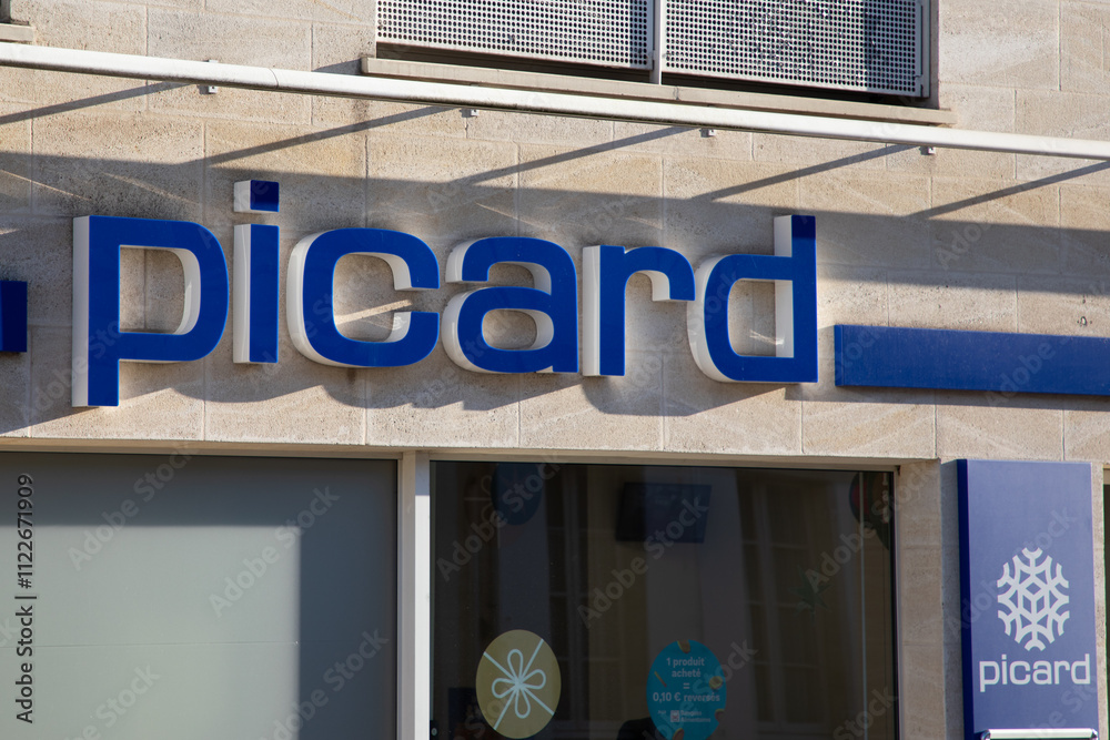 Picard logo text chain and brand snow sign of French store food company ...