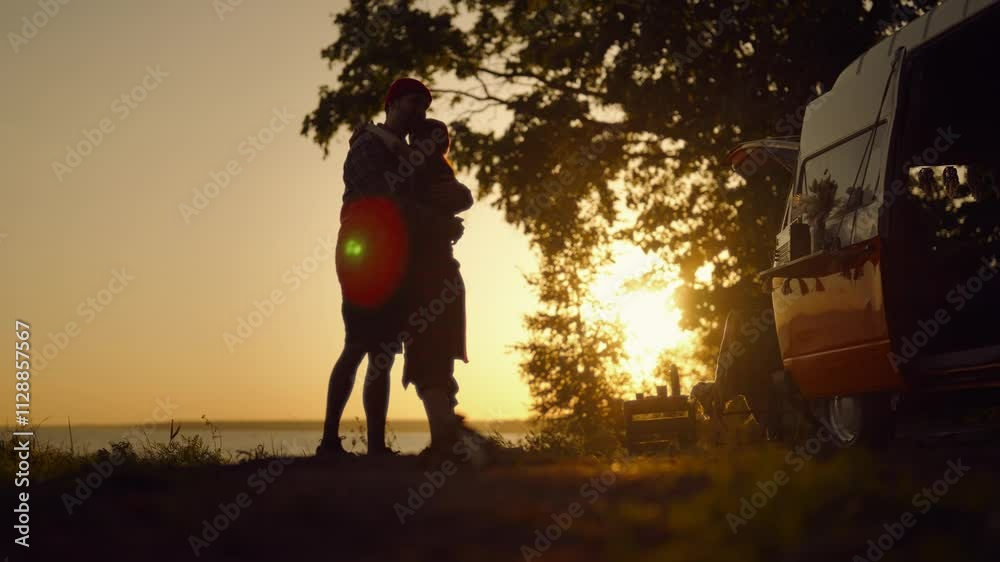 Vidéo Stock Romantic weekend in nature, young married couple dancing ...