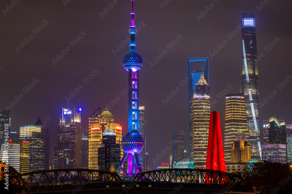 Night view of skyscraper and skyline in Lujiazui, Shanghai, Skyline and ...