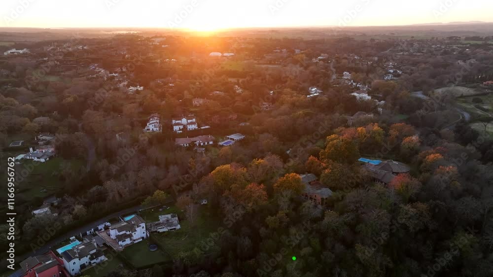 L'esclusivo centro residenziale di Roma nord, Olgiata, Roma, Italia. Le ...