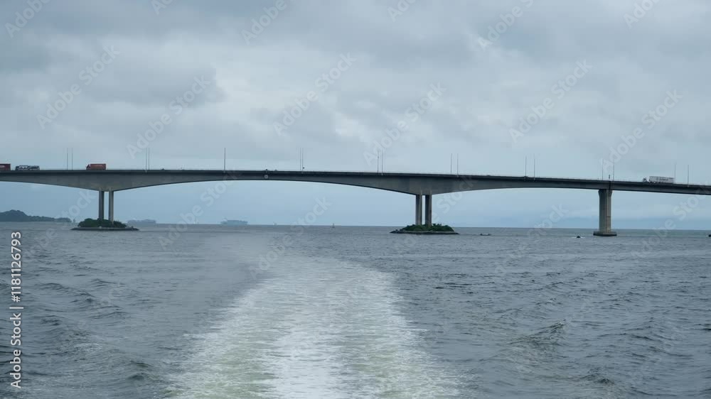 Causeway Bridge connects Singapore and Johor Bahru, Malaysia, spanning ...