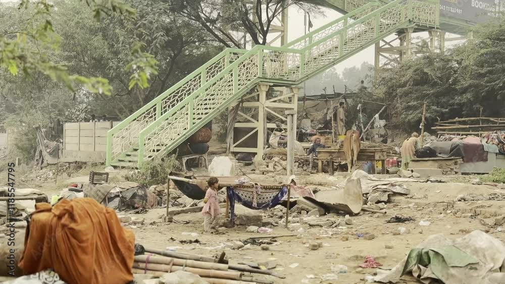 Poor homeless people in Pakistan. 40% population in city live in slums ...