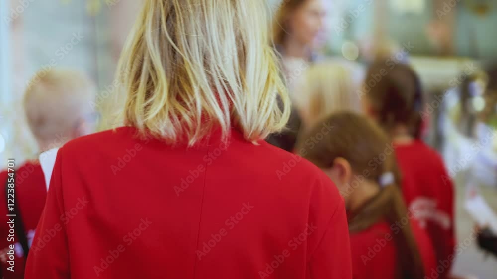 Group of kids children on excursion in a museum gallery, school pupils ...
