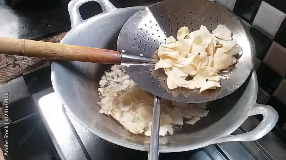 Process Deep Frying Crackers in the Hot Oil, Kitchen Step by Step ...