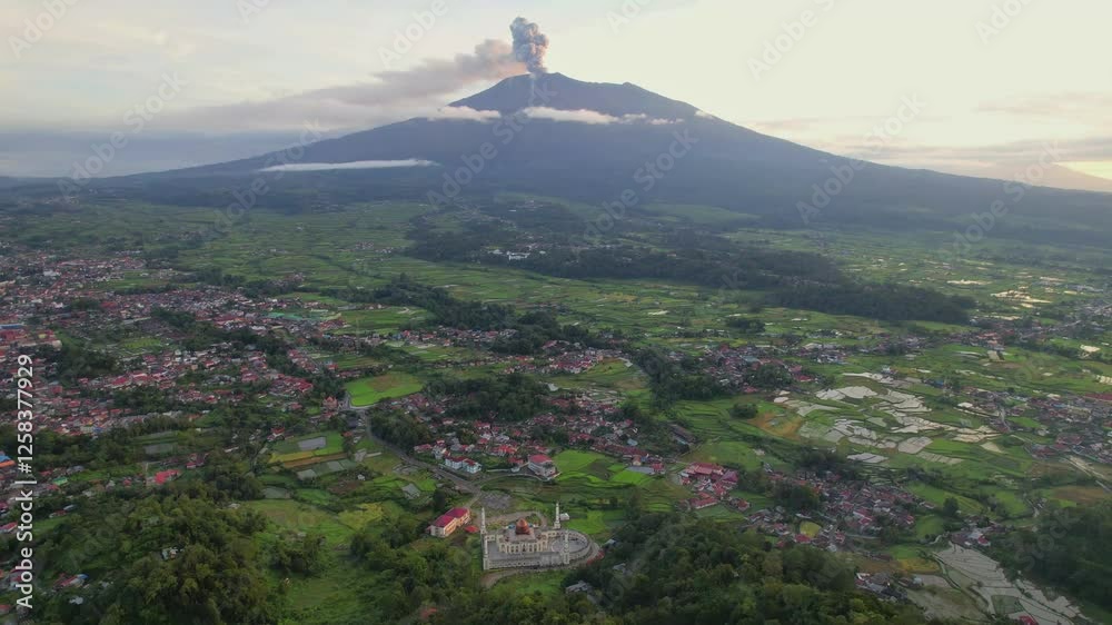 Mount Marapi, one of the most active volcanoes in West Sumatra ...