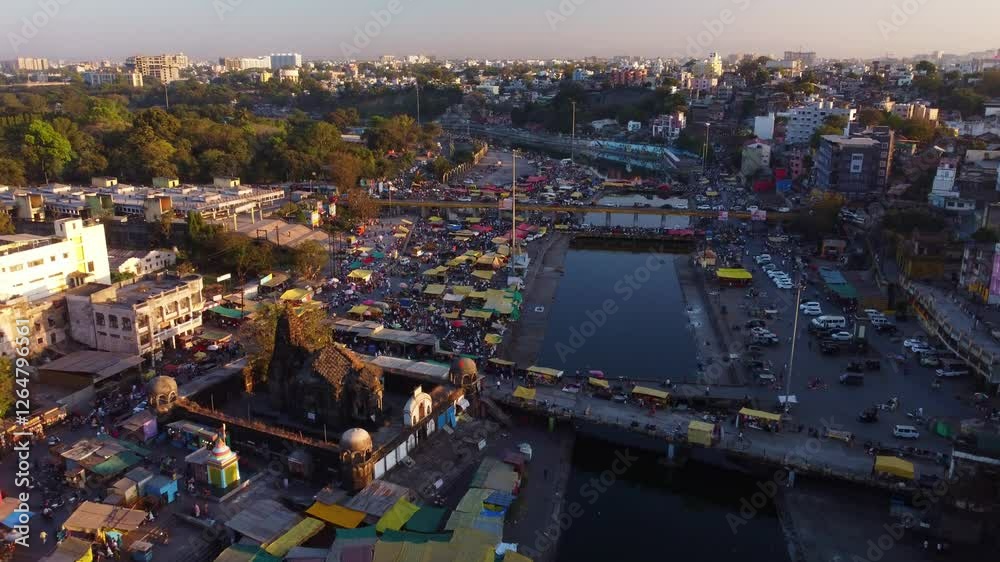 Mass gathering in Nashik city temples, Hindu pilgrimage destination ...