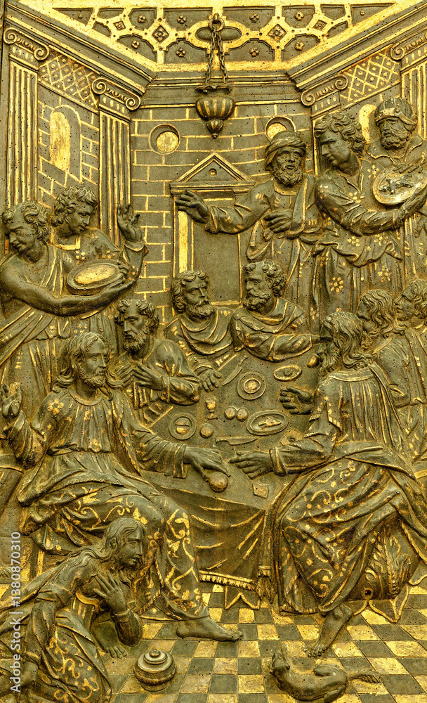 Póster Saint Mary Magdalene washing the feet of Jesus Christ with ...