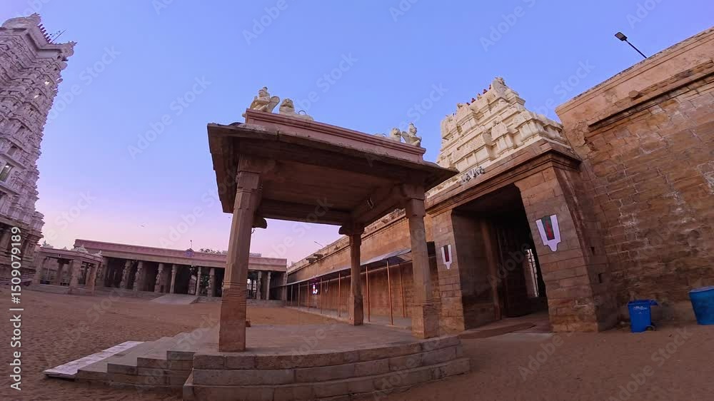 Sri Ranganatha Swamy temple is located in Srirangam, Tiruchirapalli ...